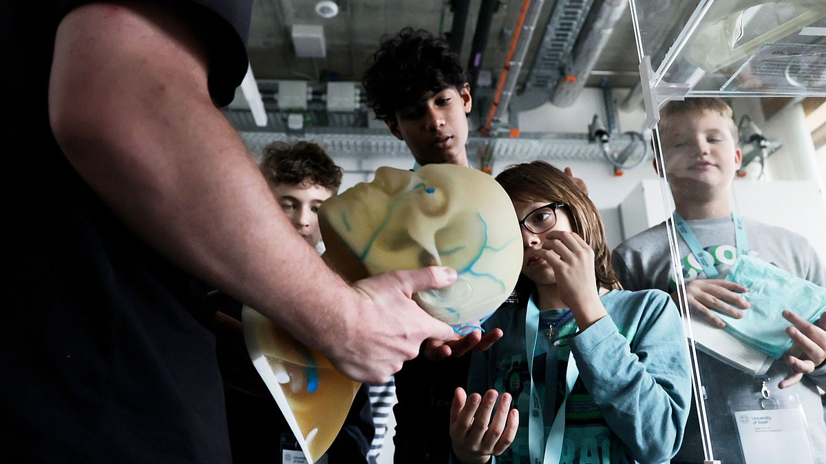 National Future Day – 32 Young Minds Explore Biomedical Engineering ...